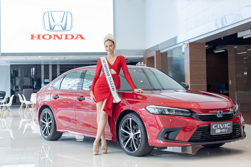 Brandbiznews - มอบ ฮอนด้า ซีวิค อี:เอชอีวี ใหม่ แก่ “แอนนา เสืองามเอี่ยม” มิสยูนิเวิร์สไทยแลนด์ 2022